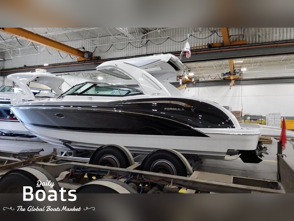 Formula 350 Crossover Bowrider for sale. View price, photos and Buy ...