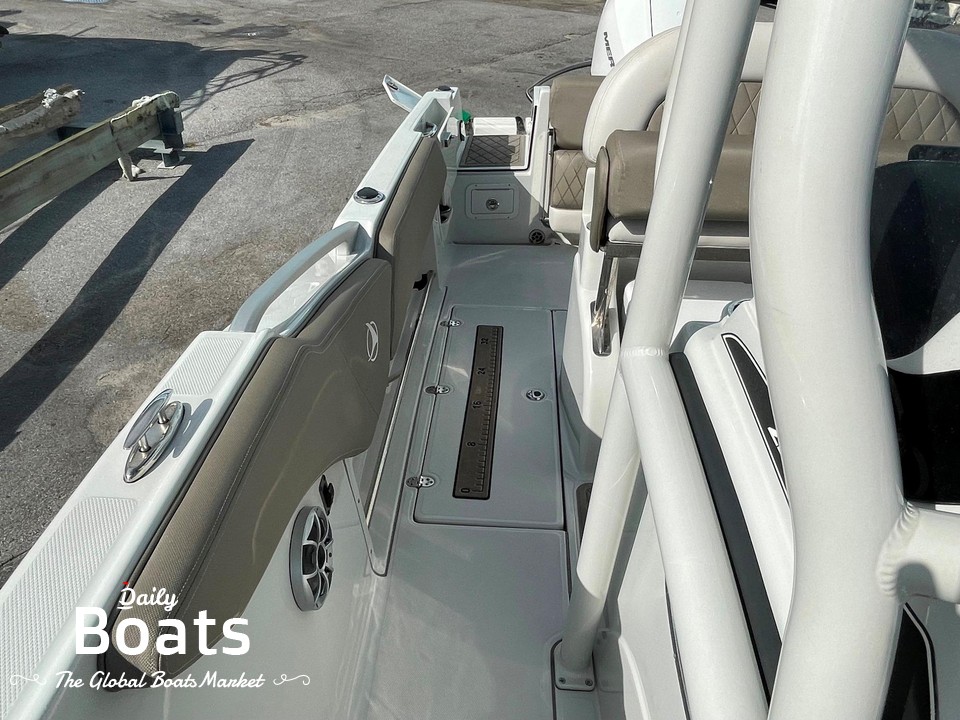 2020 Crownline 220 Finseeker for sale. View price, photos and Buy 2020 ...