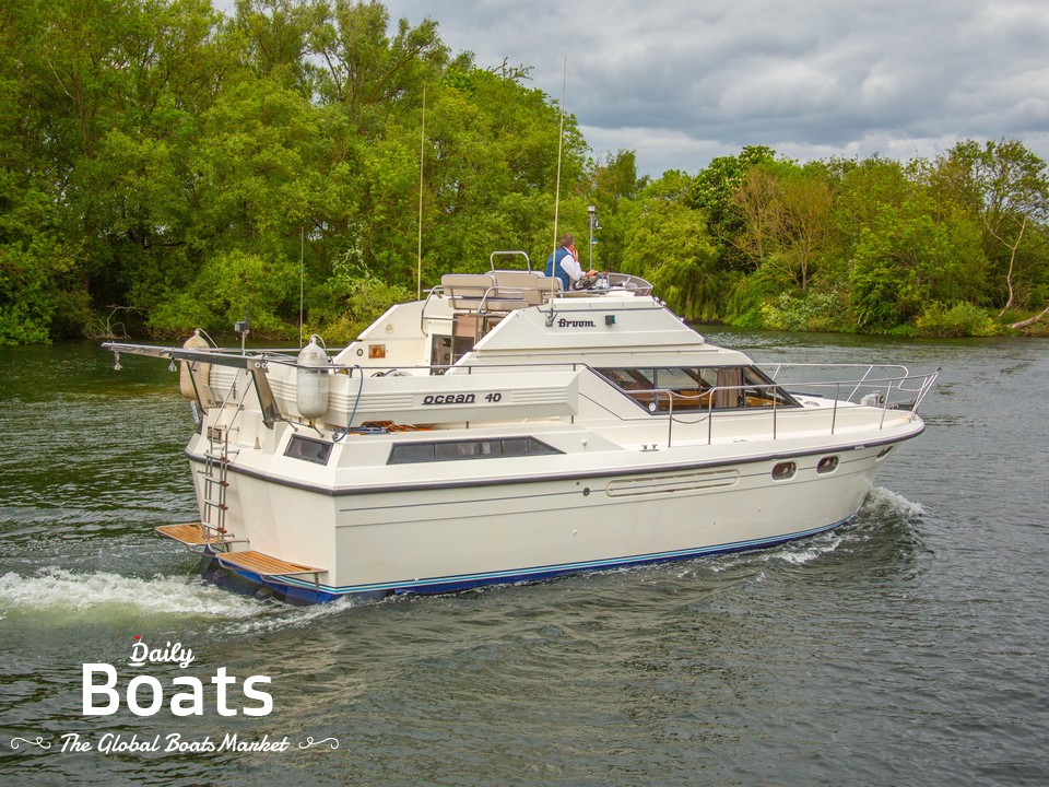 1989 Broom Ocean 40 Flybridge for sale. View price, photos and Buy 1989 ...