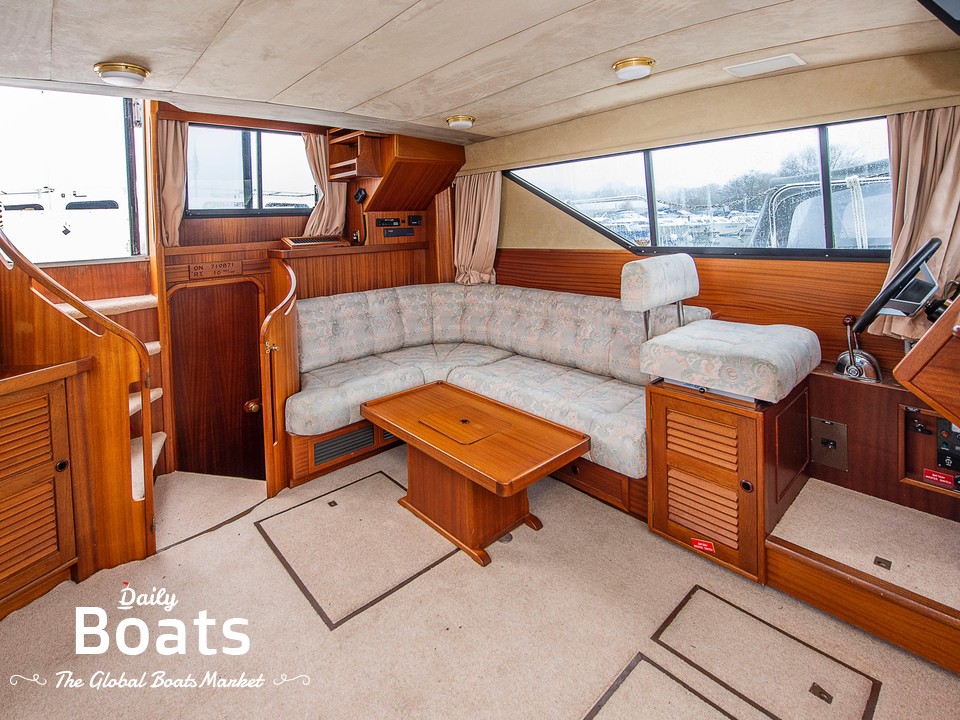 1989 Broom Ocean 40 Flybridge for sale. View price, photos and Buy 1989 ...