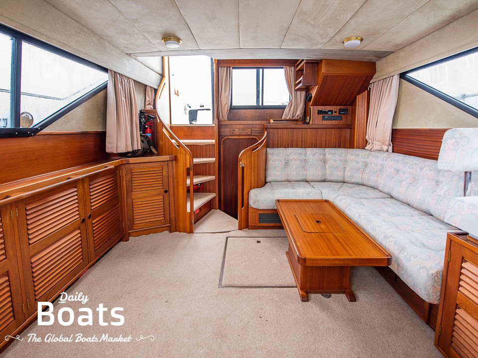 1989 Broom Ocean 40 Flybridge for sale. View price, photos and Buy 1989 ...