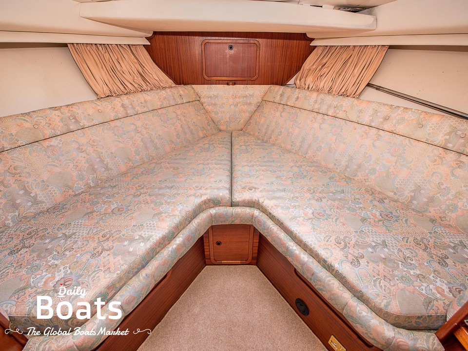 1989 Broom Ocean 40 Flybridge till salu. Visa pris, bilder och Köpa ...