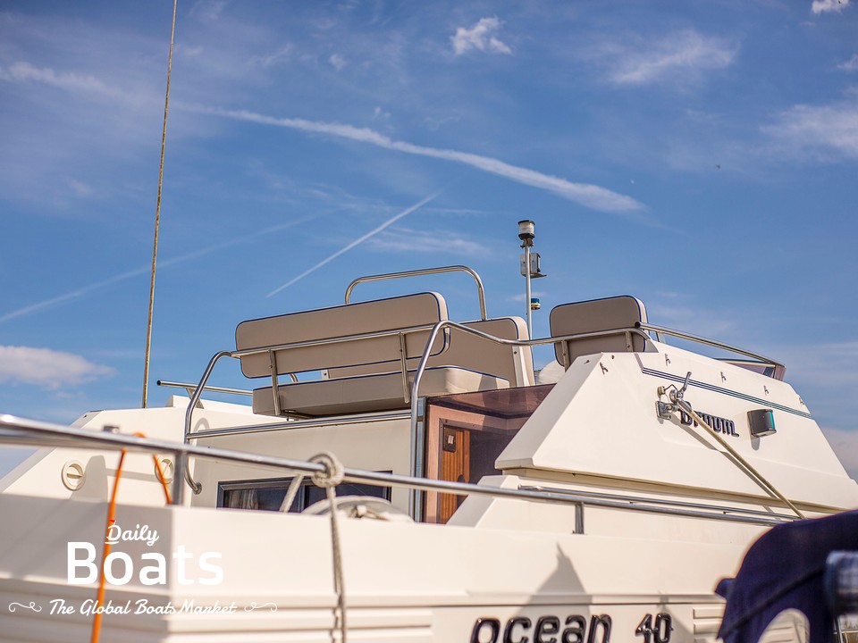 1989 Broom Ocean 40 Flybridge for sale. View price, photos and Buy 1989 ...