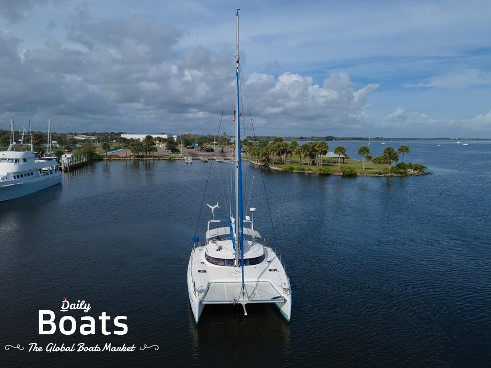 1996 Fountaine Pajot Athena 38 for sale. View price, photos and Buy ...