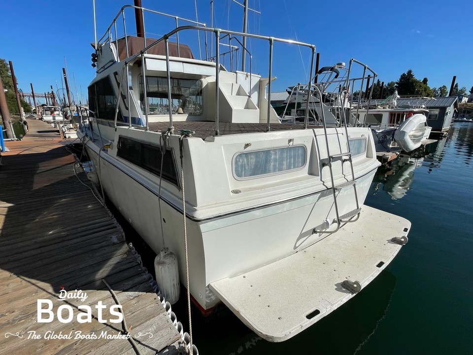 1976 Uniflite 36 Aft Cabin for sale. View price, photos and Buy 1976 ...