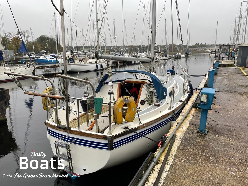 1983 Colvic Countess 28 for sale. View price, photos and Buy 1983 ...