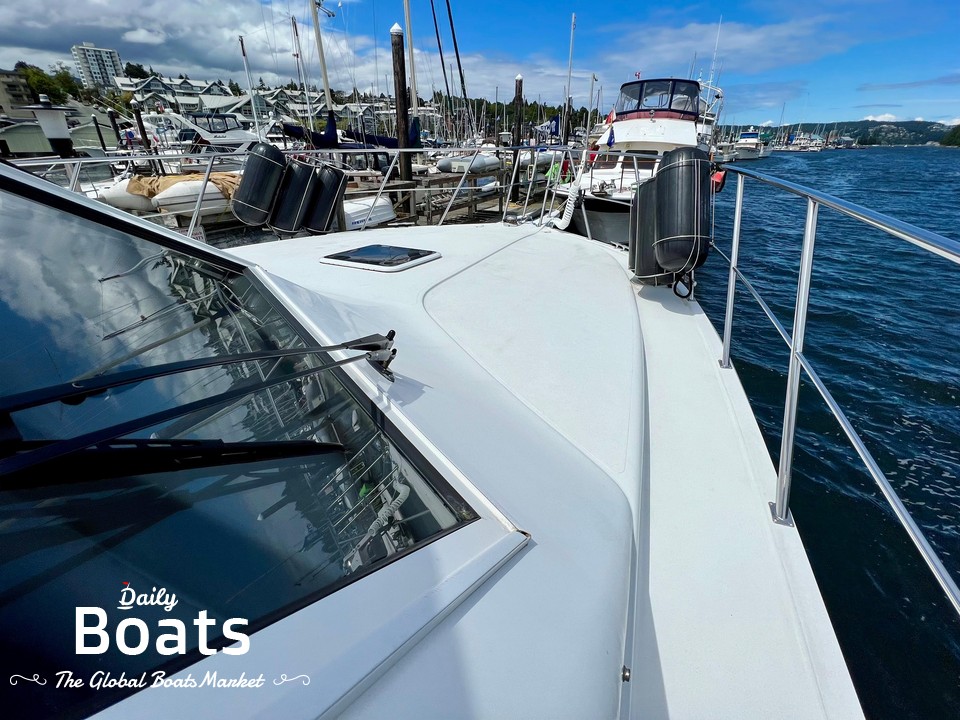 2002 Navigator 4800 Pilothouse for sale. View price, photos and Buy ...
