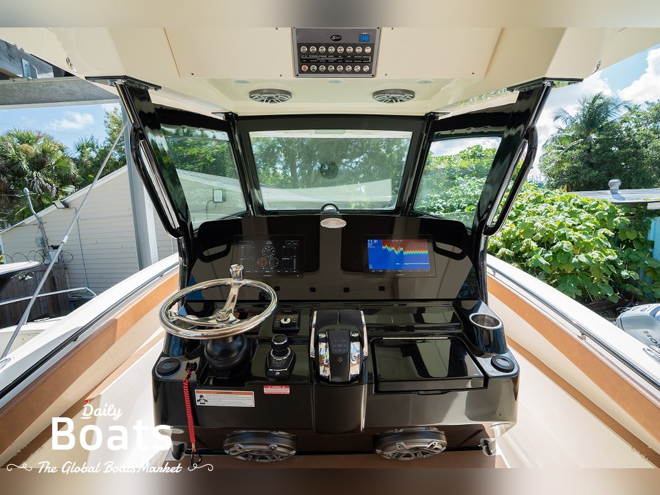 2022 Scout 330 Lxf for sale. View price, photos and Buy 2022 Scout 330 ...