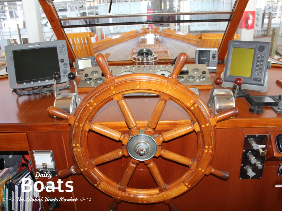 1965 Trumpy Classic for sale. View price, photos and Buy 1965 Trumpy ...