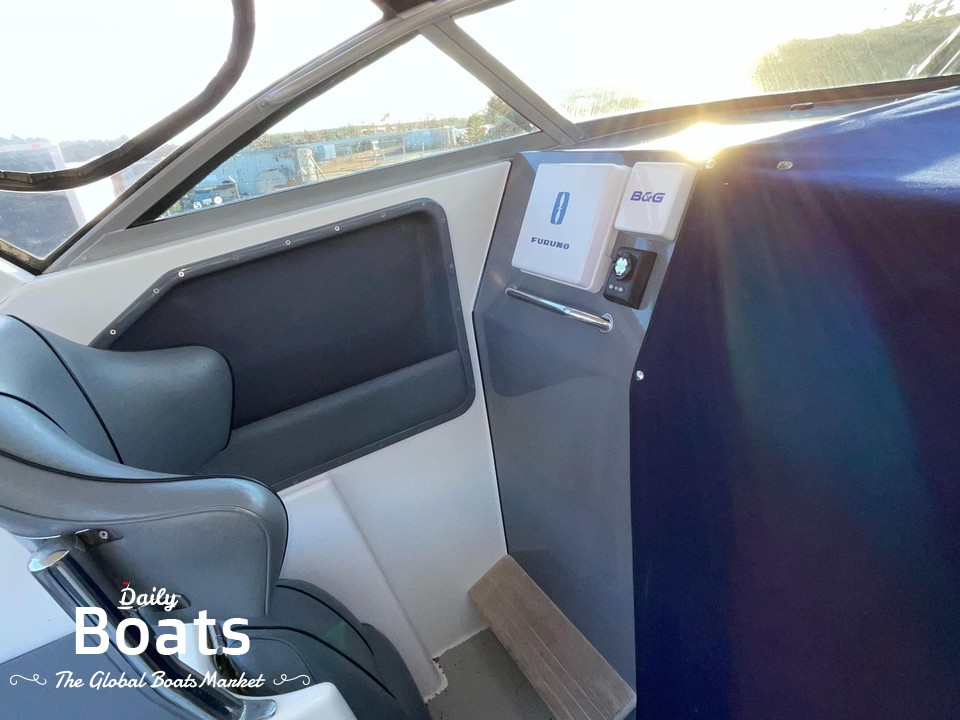 2002 Protector Targa 28 for sale. View price, photos and Buy 2002 ...