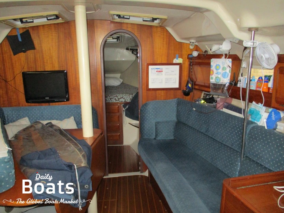 1997 Hunter Legend 40.5 for sale. View price, photos and Buy 1997 ...