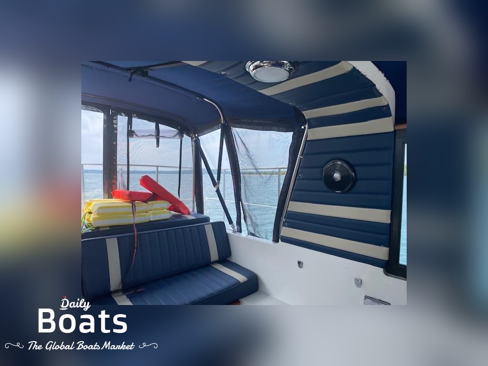 1985 Carver 2807 Riviera for sale. View price, photos and Buy 1985 ...