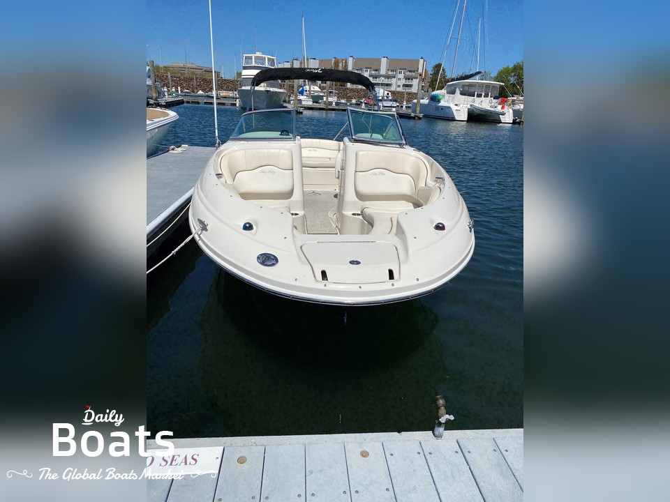 2008 Sea Ray 220 Sundeck for sale. View price, photos and Buy 2008 Sea ...