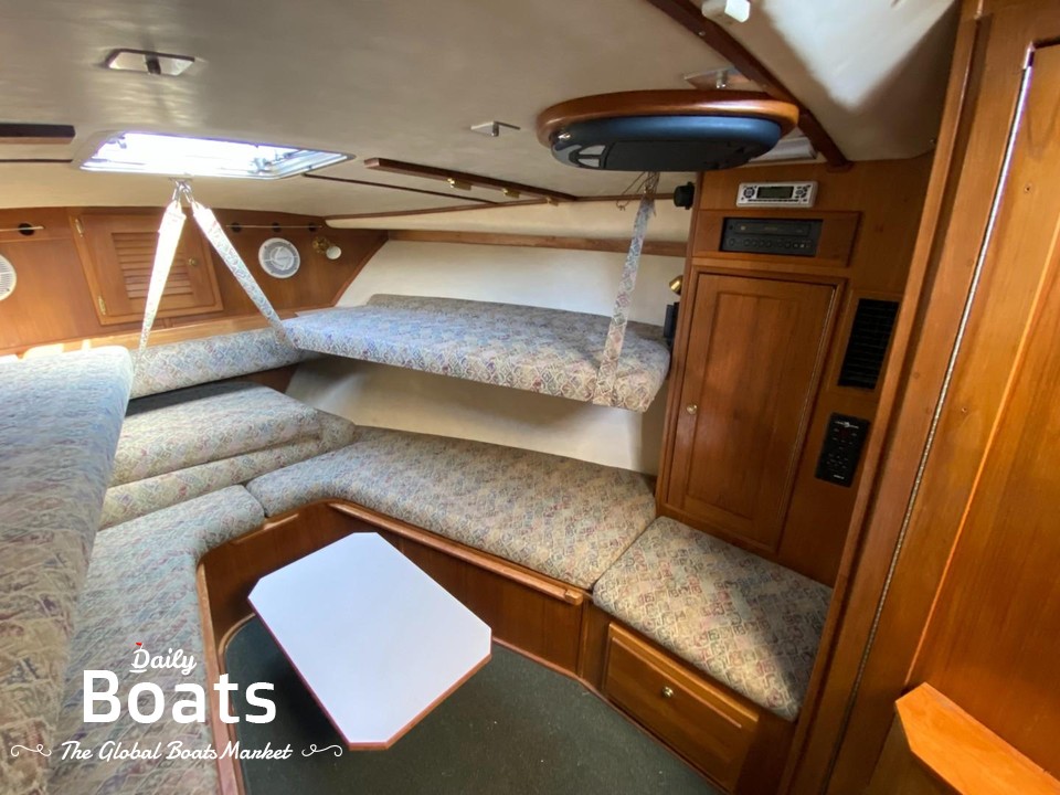 1999 Albemarle 32 Express for sale. View price, photos and Buy 1999 ...