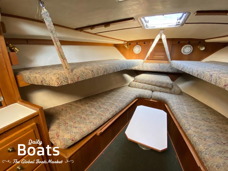 1999 Albemarle 32 Express for sale. View price, photos and Buy 1999 ...