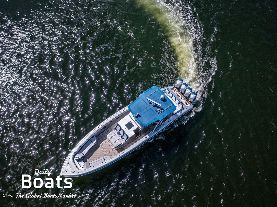 2017 Midnight Express 43' Solstice for sale. View price, photos and Buy ...