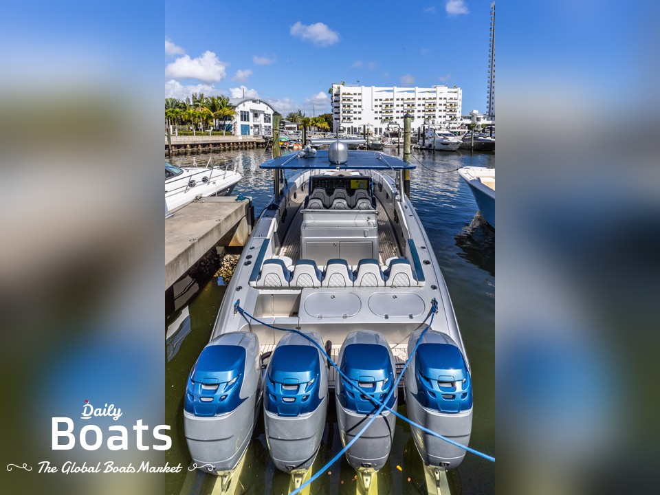 2017 Midnight Express 43' Solstice for sale. View price, photos and Buy ...