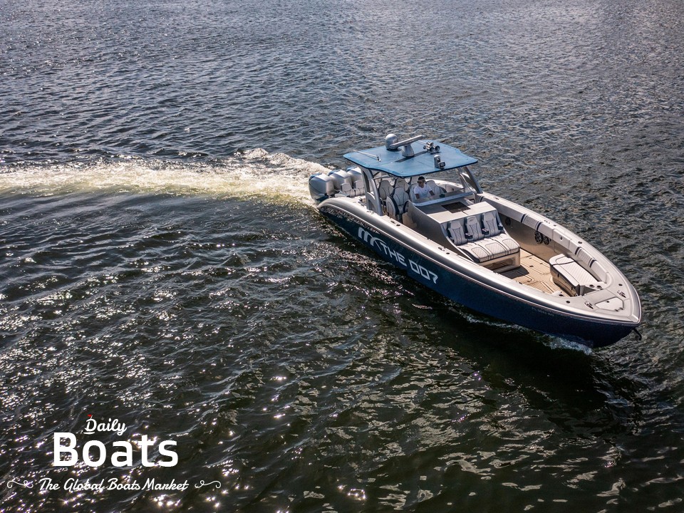 2017 Midnight Express 43' Solstice for sale. View price, photos and Buy ...
