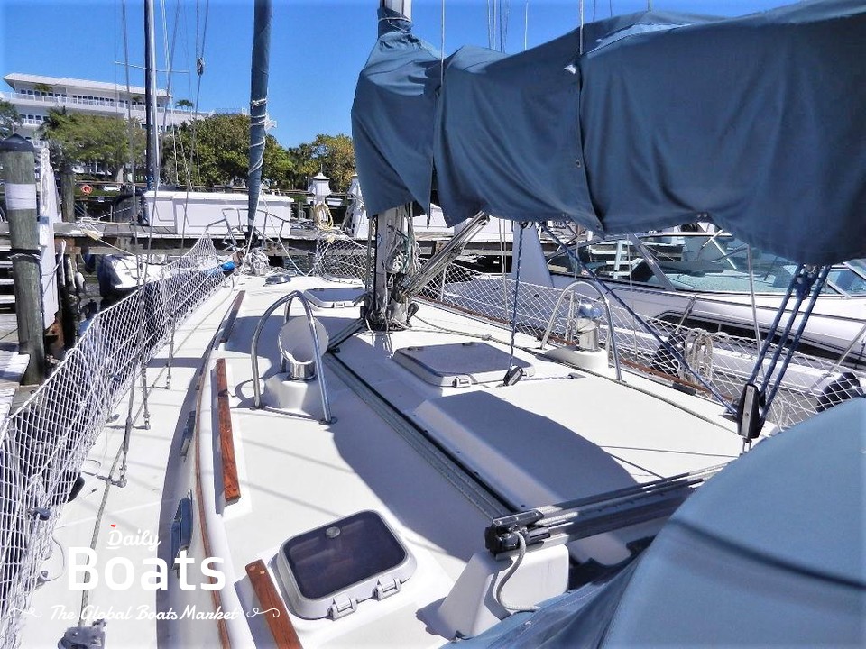 1989 Caliber 38 Sloop for sale. View price, photos and Buy 1989 Caliber ...
