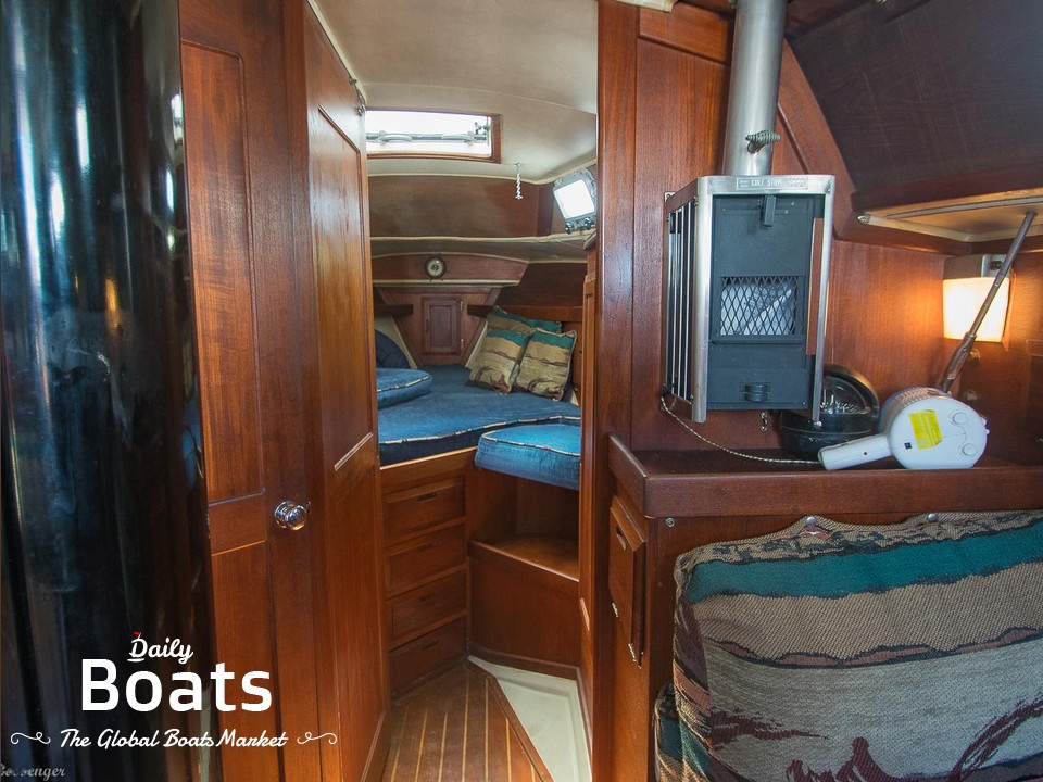 1981 Ericson 38 for sale. View price, photos and Buy 1981 Ericson 38 ...