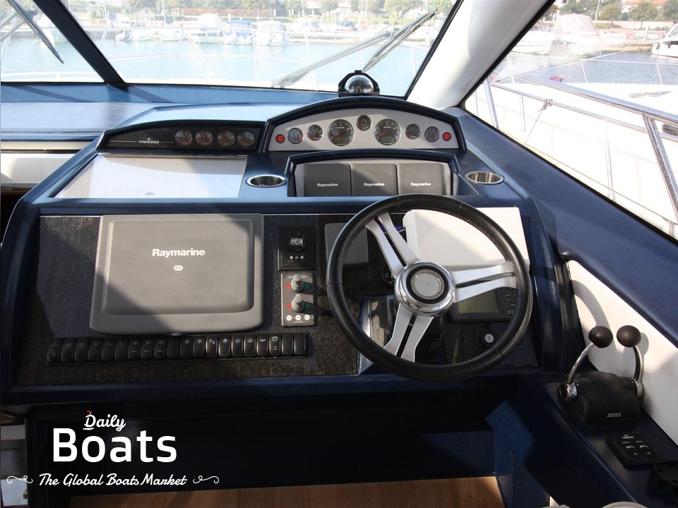 2007 Princess V 53 for sale. View price, photos and Buy 2007 Princess V ...