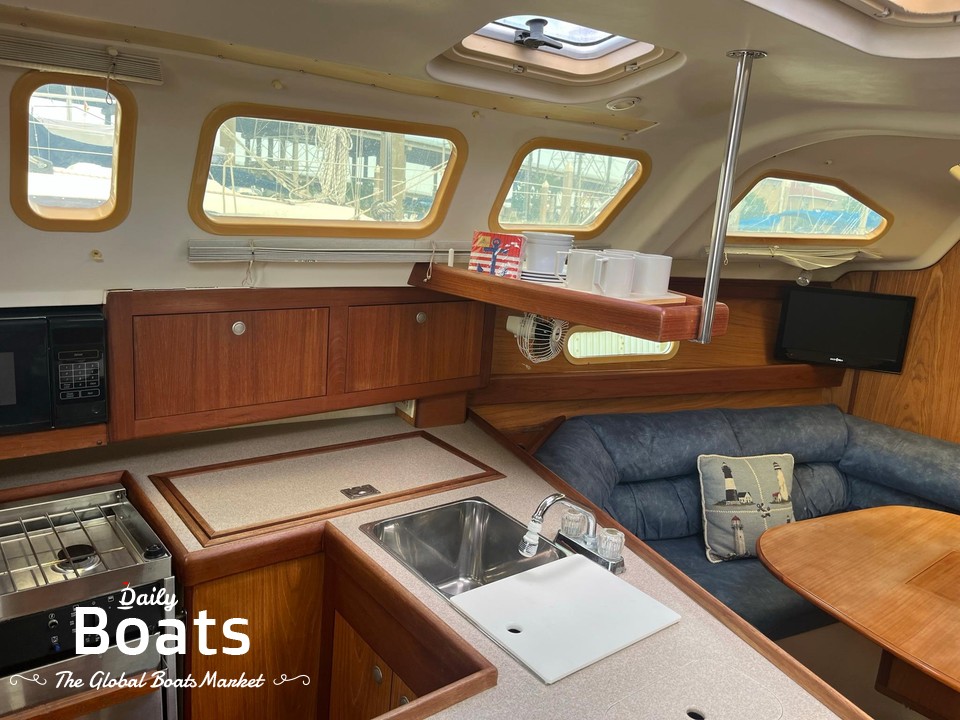 2000 Hunter 340 for sale. View price, photos and Buy 2000 Hunter 340 ...