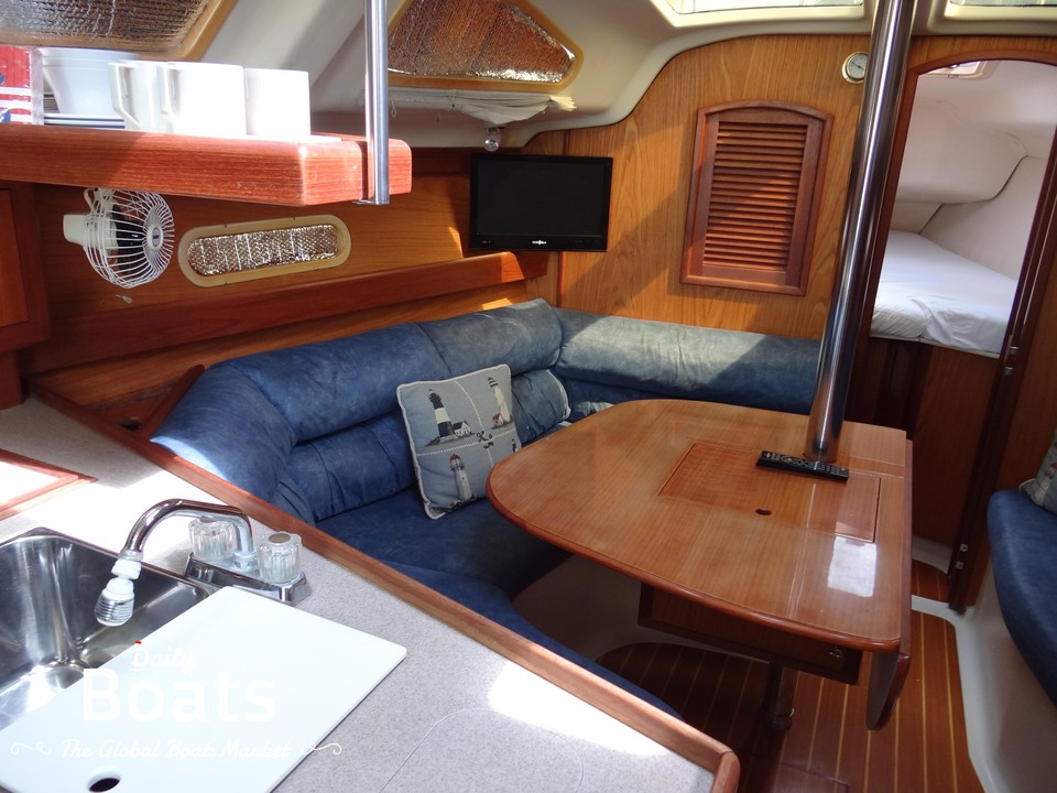 2000 Hunter 340 for sale. View price, photos and Buy 2000 Hunter 340 ...