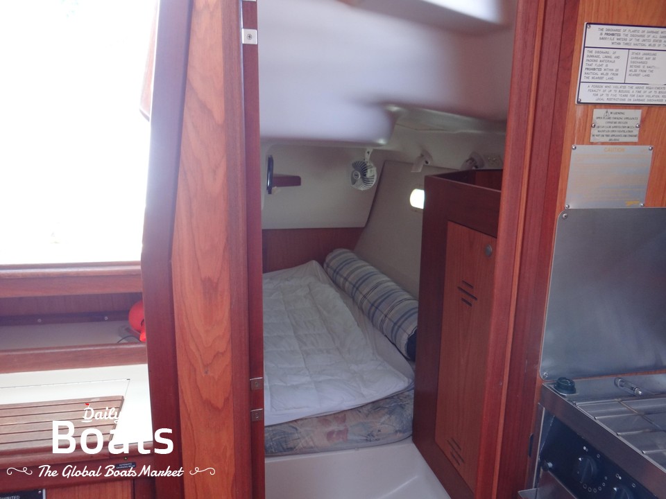 2000 Hunter 340 for sale. View price, photos and Buy 2000 Hunter 340 ...