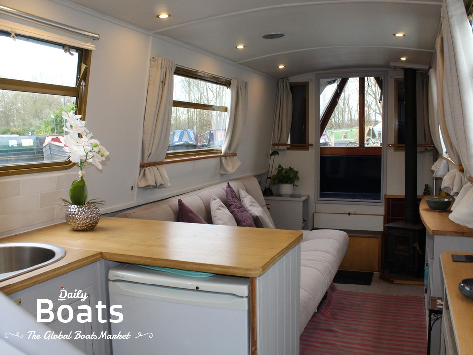 2002 Narrowboat 42' Cruiser Stern for sale. View price, photos and Buy ...