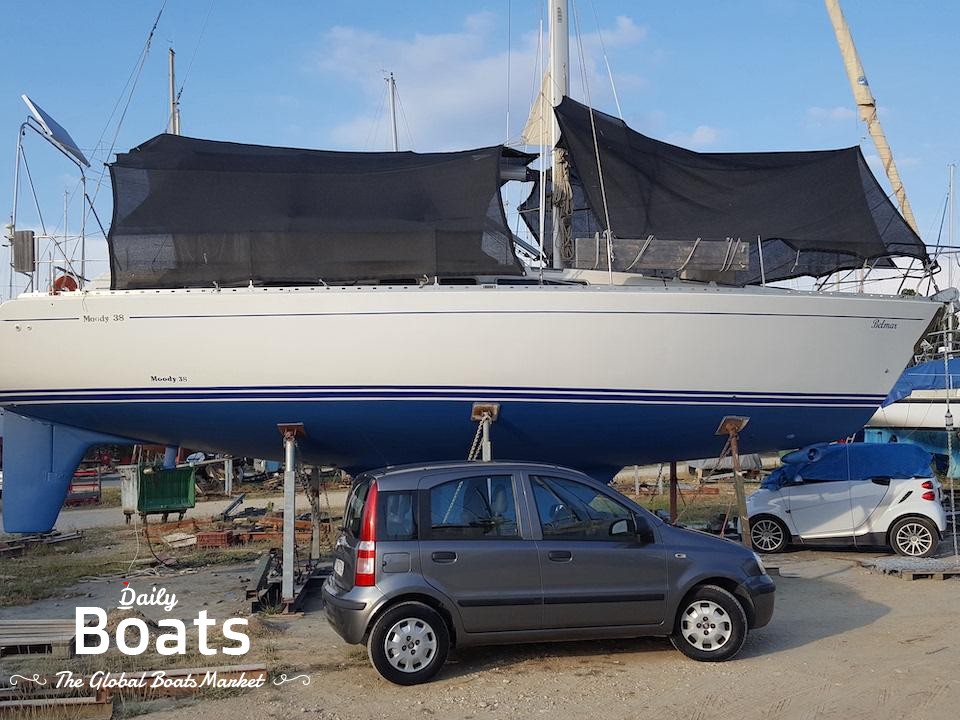 1995 Moody 38 Cc for sale. View price, photos and Buy 1995 Moody 38 Cc ...