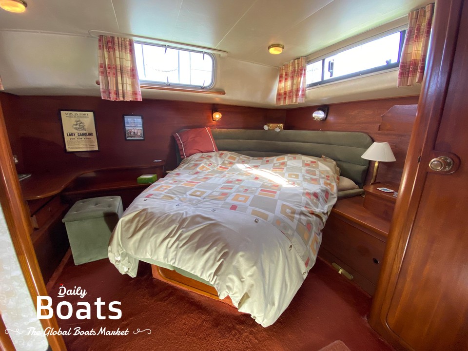 1982 Broom 12M Monarch for sale. View price, photos and Buy 1982 Broom ...