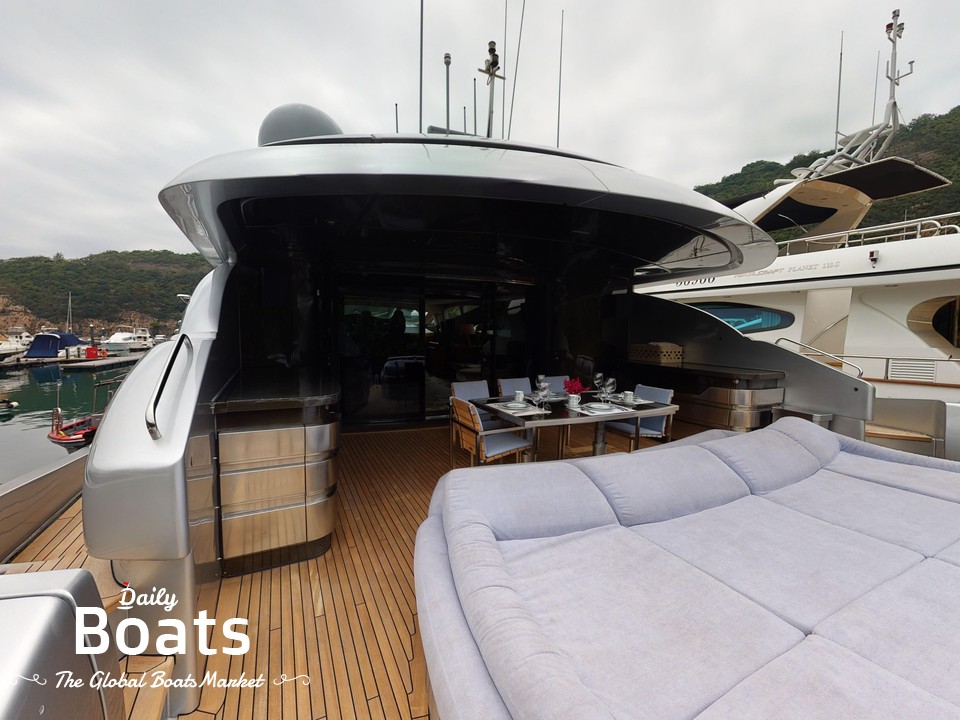 2007 Pershing 115 for sale. View price, photos and Buy 2007 Pershing ...