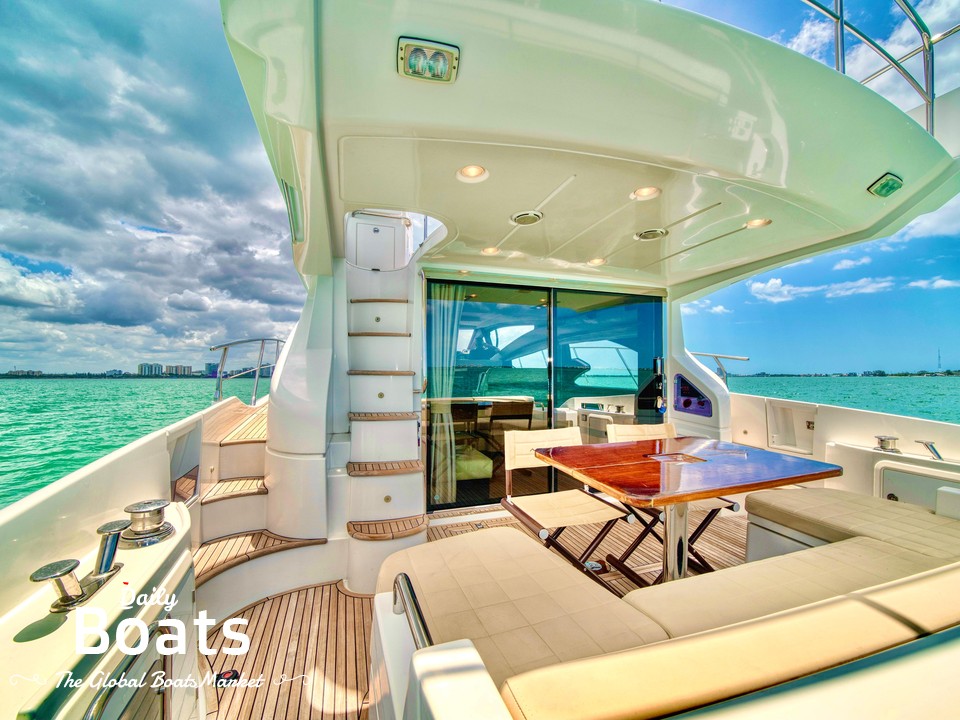 2015 Azimut 54 Flybridge for sale. View price, photos and Buy 2015 ...