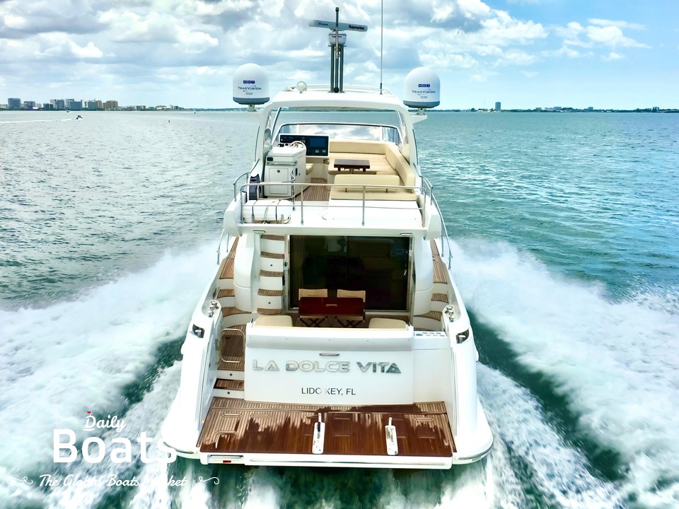2015 Azimut 54 Flybridge for sale. View price, photos and Buy 2015 ...