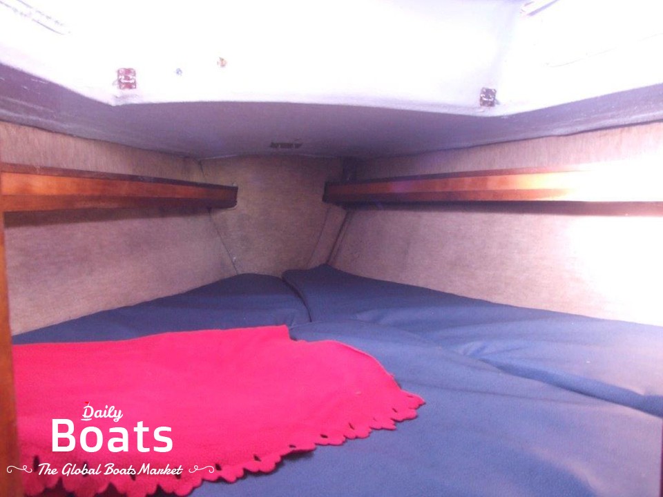 1980 Sloop Hummingbird 30 for sale. View price, photos and Buy 1980 ...