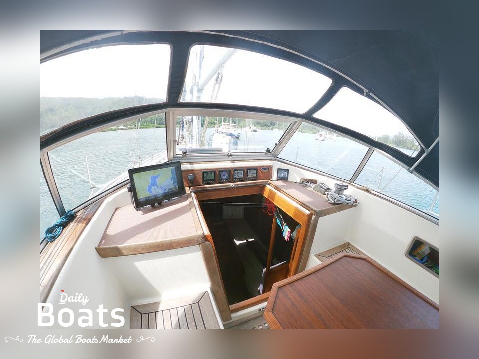1986 Aphrodite 40 for sale. View price, photos and Buy 1986 Aphrodite ...