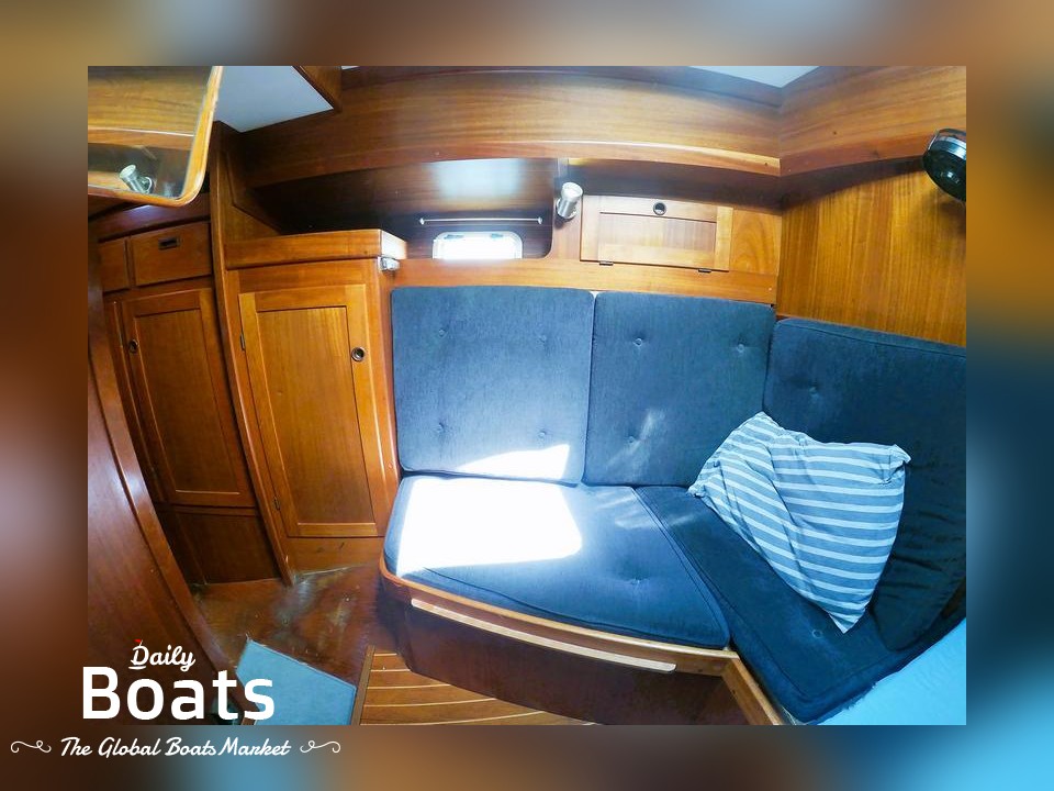 1986 Aphrodite 40 for sale. View price, photos and Buy 1986 Aphrodite ...