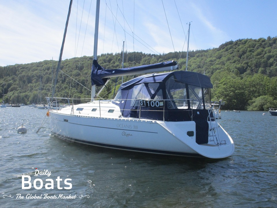 2001 Beneteau Oceanis 311 for sale. View price, photos and Buy 2001 ...