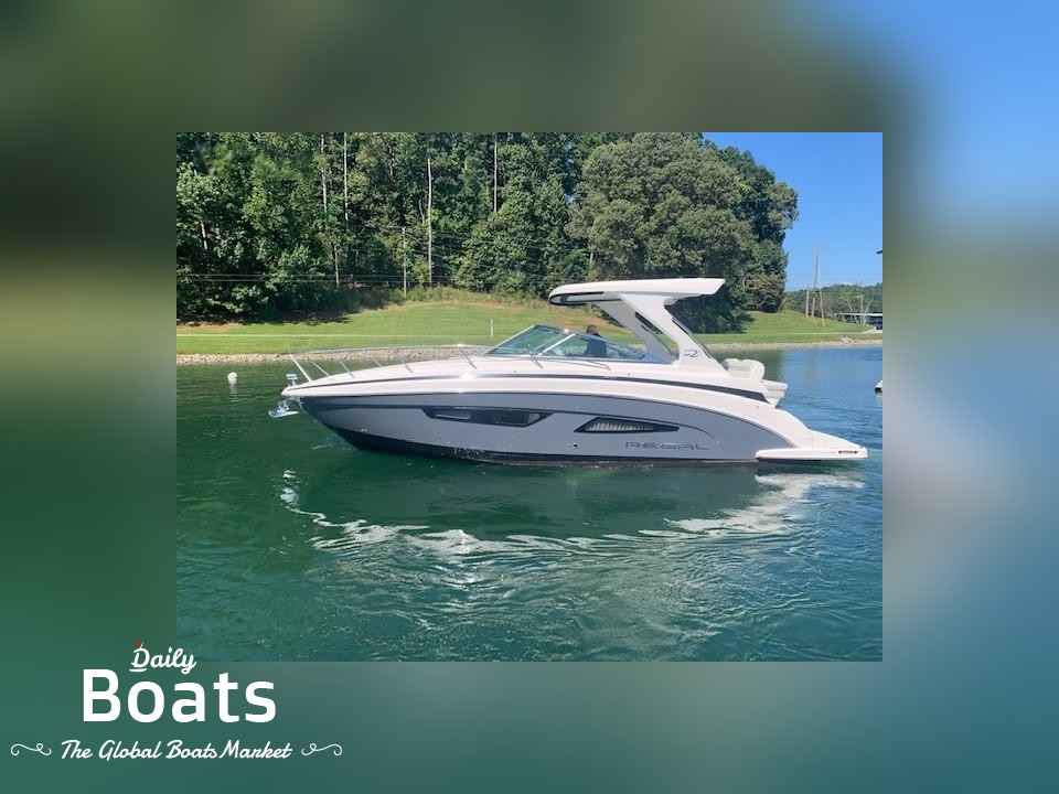 2021 Regal 33 Express for sale. View price, photos and Buy 2021 Regal ...