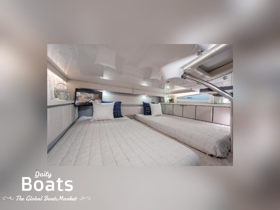 2021 Regal 33 Express for sale. View price, photos and Buy 2021 Regal ...