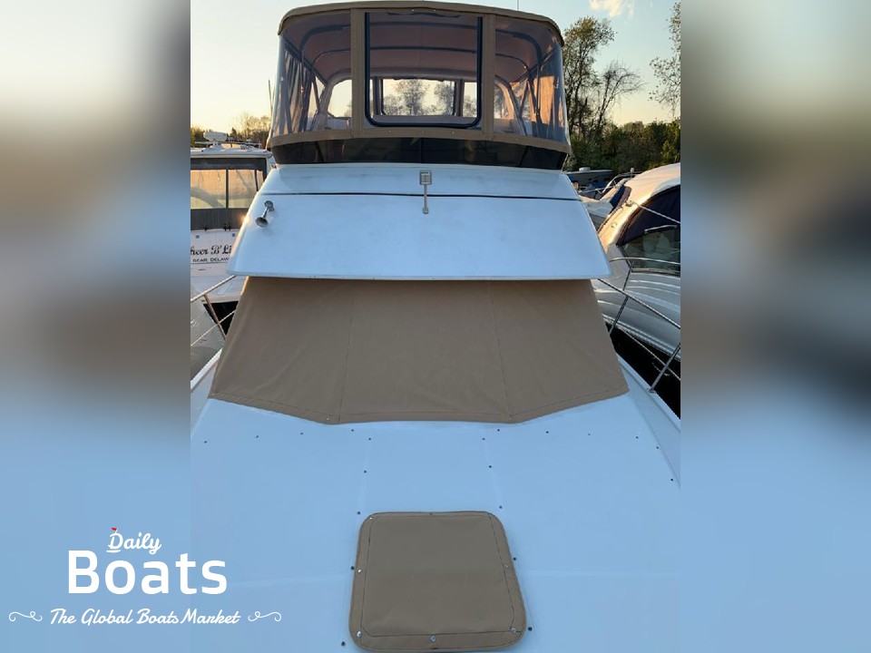 2001 Carver 356 Aft Cabin Motor Yacht for sale. View price, photos and ...