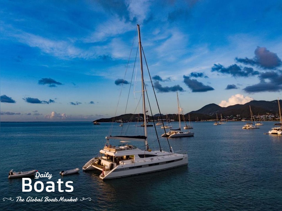 Beach catamarans - Boat types - Daily Boats