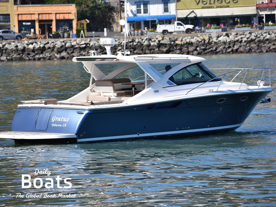 2017 Tiara Yachts 31 Coronet for sale. View price, photos and Buy 2017 ...