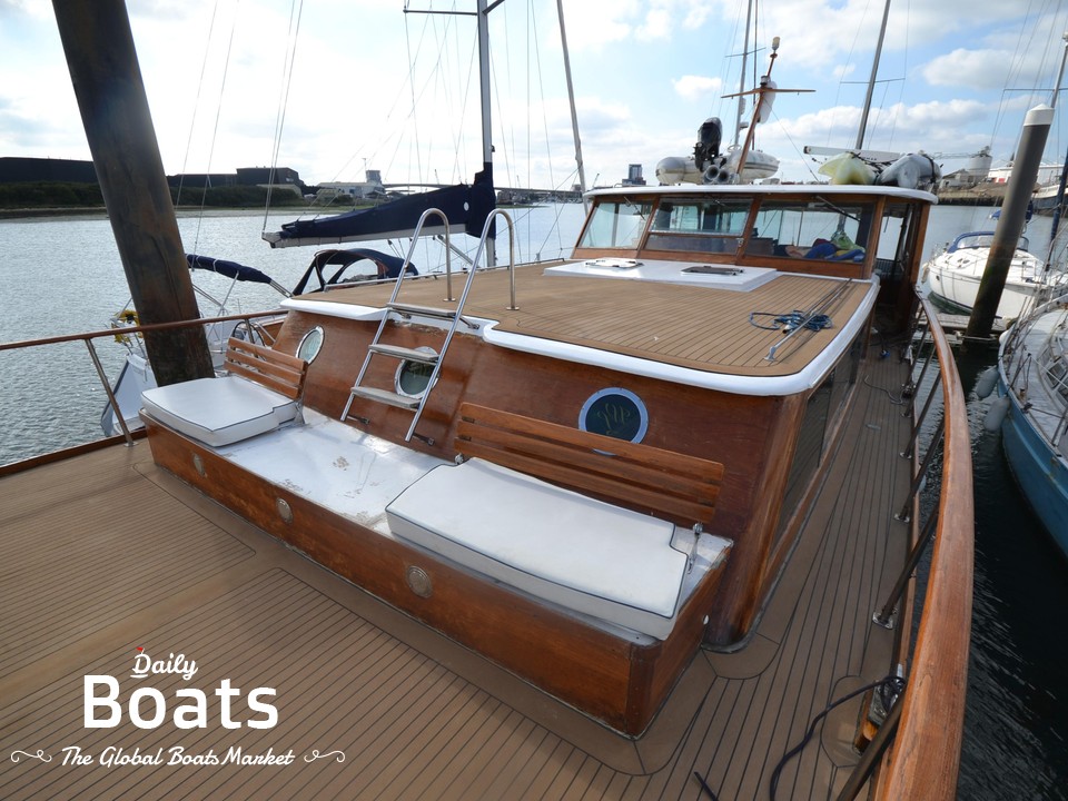 1965 Motor Yacht Stephens Marine 65 for sale. View price, photos and ...