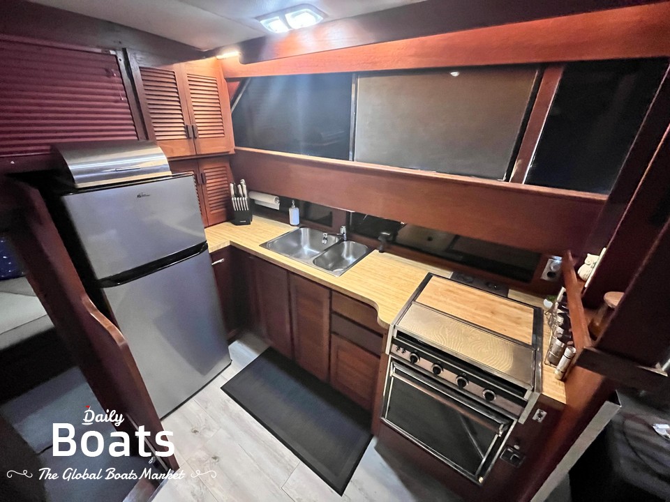 1976 Trojan F-44 Motor Yacht for sale. View price, photos and Buy 1976 ...