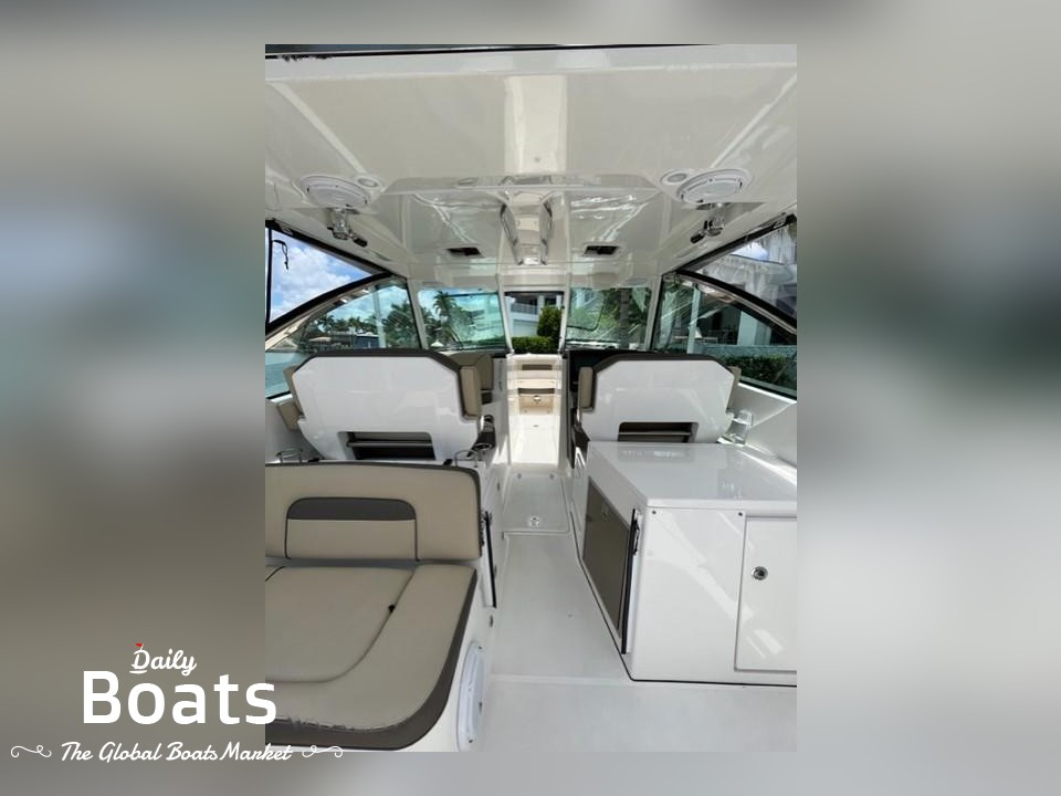 2019 Pursuit Dc 325 Dual Console for sale. View price, photos and Buy ...