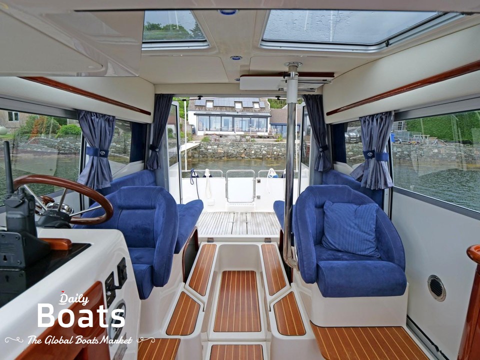 2007 Aquador 28C for sale. View price, photos and Buy 2007 Aquador 28C ...