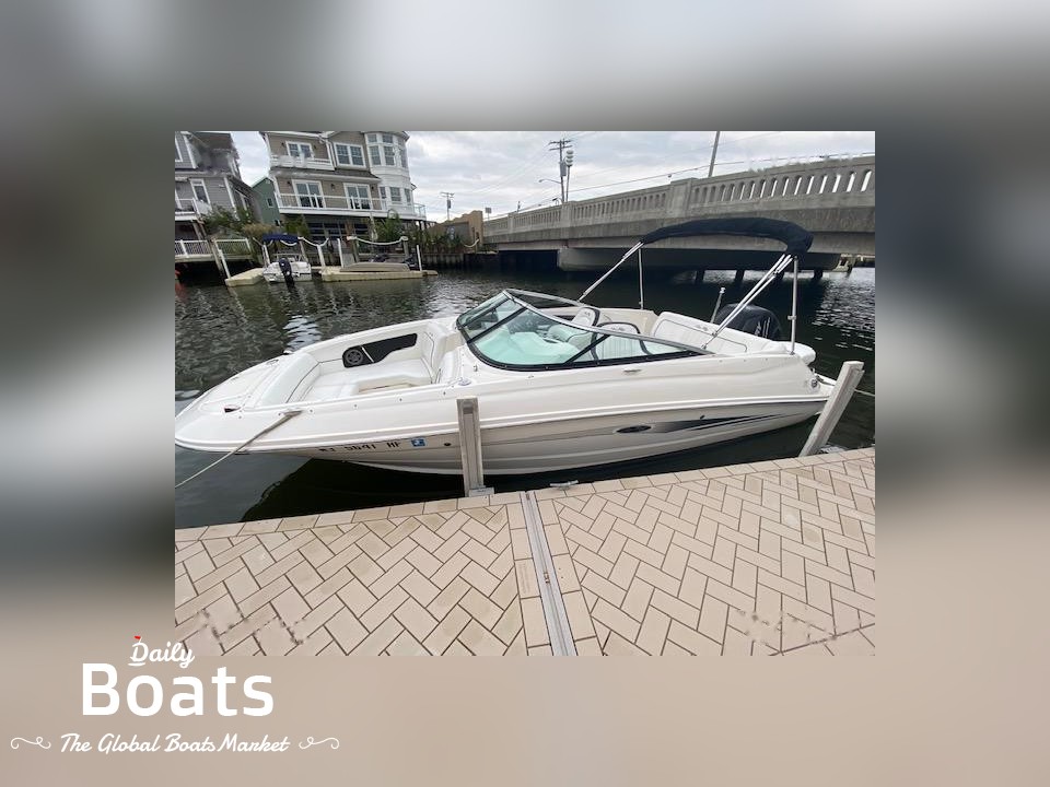 2014 Sea Ray 220 Sundeck Outboard for sale. View price, photos and Buy ...