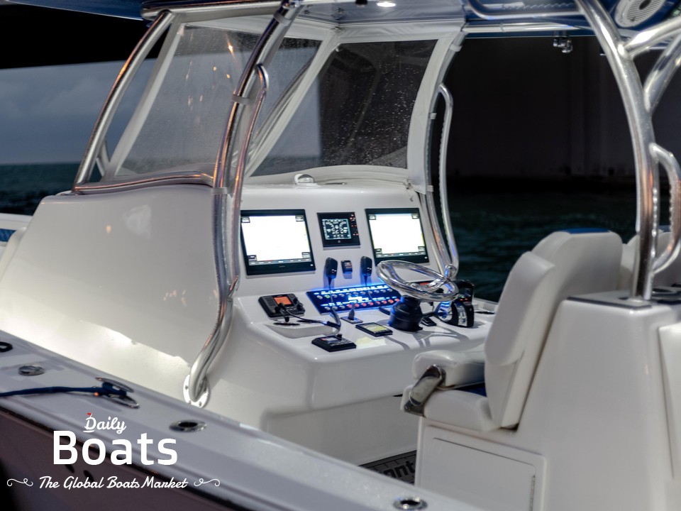 2021 Front Runner Center Console for sale. View price, photos and Buy ...