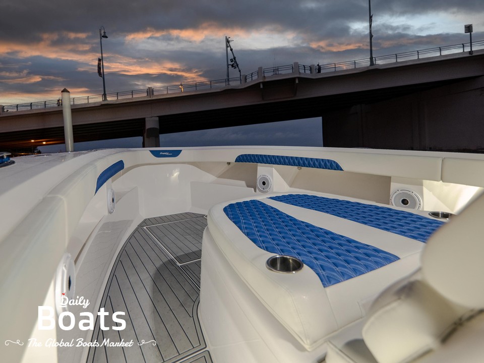 2021 Front Runner Center Console for sale. View price, photos and Buy ...